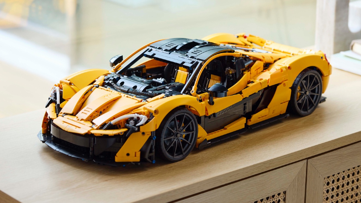 New LEGO Technic 1:8 supercar rumoured for 2026 - Brick Fanatics